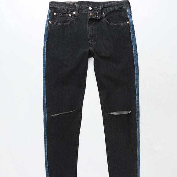 Levi's | Jeans | Hpnwt 9 Levis Loball Stack Stripe Rip Jean | Poshmark